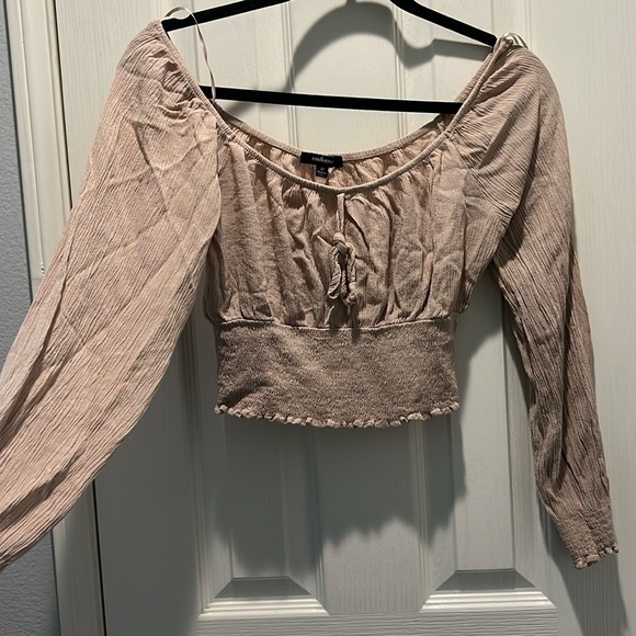 Tops | Beige Scrunch Top | Poshmark